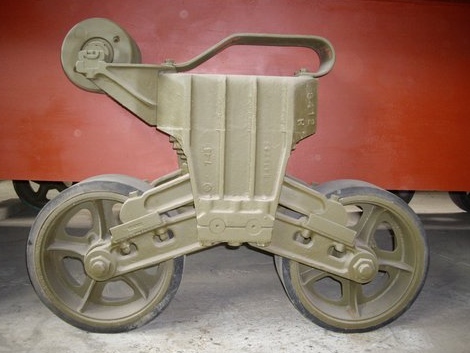 rubber and steel tracks | The Sherman Tank Site