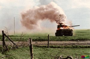 The Sherman M4A1 76W: This first 76 Sherman into Combat in US Hands ...